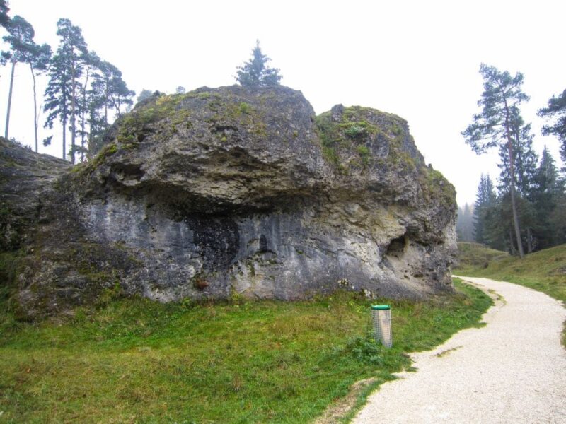 Eine nebelige Wanderung durch das Felsenmeer im Wental
